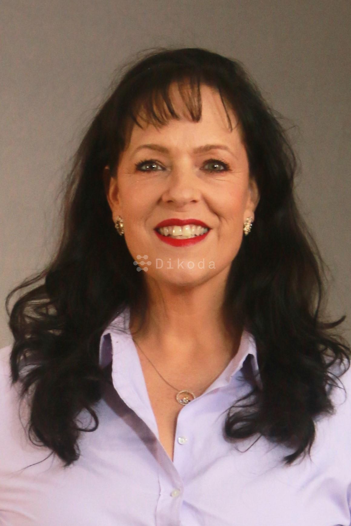 Caroline Favas - Dikoda